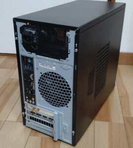 ミニタワー型PCケース（IN WINのEM-048）でゲーミングPCを組み立てられるか試してみた！ | にらのり雑記ブログ